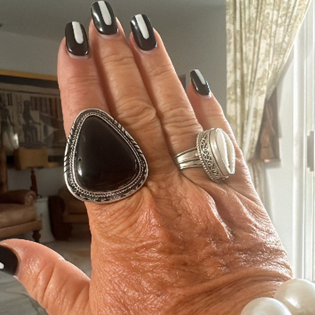 Olivia Ring – Queen's Frocks